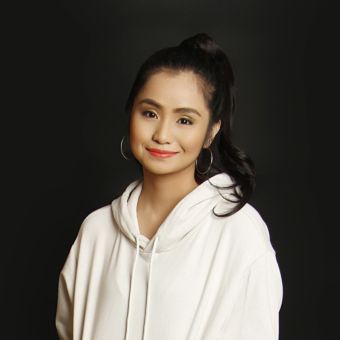 Adrienne Moya | Bookshelf PH